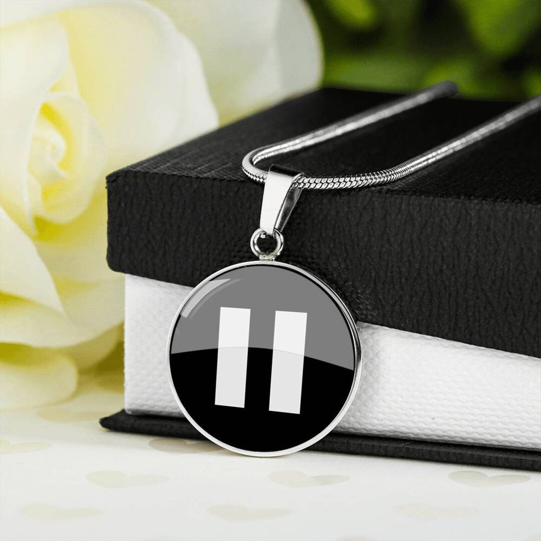 Pause Symbol Necklace: Surgical Steel Pendant, Music Lover Gift - Etsy