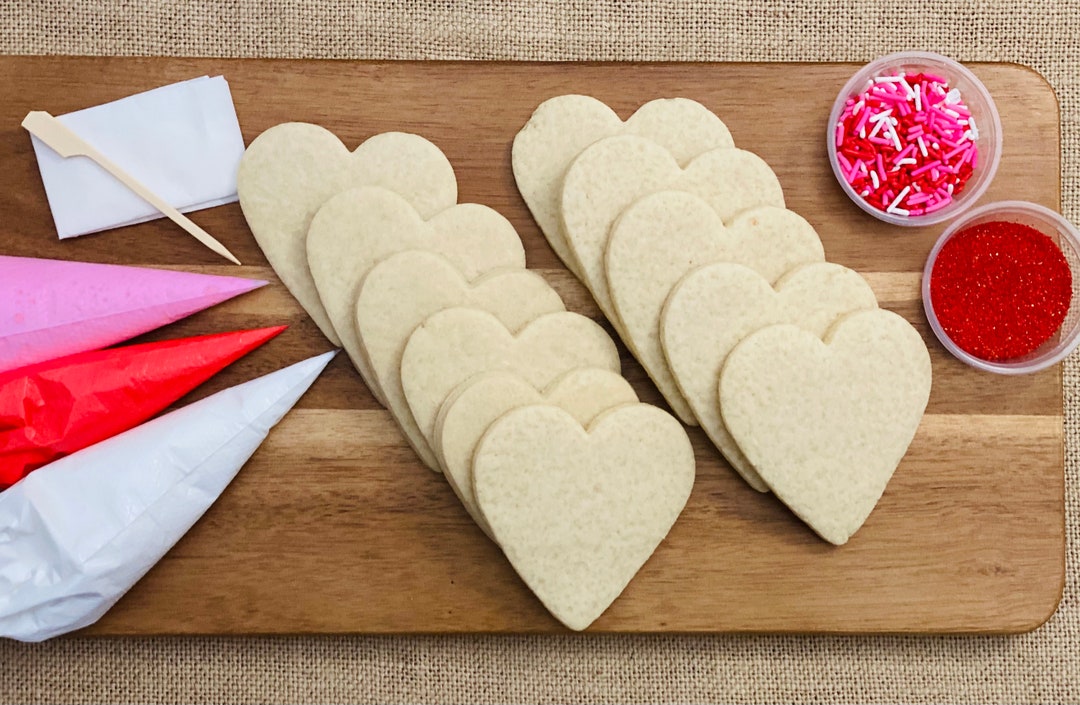 Valentine’s Day DIY Cookie Decorating Kit , Valentine's Day Cookies ...