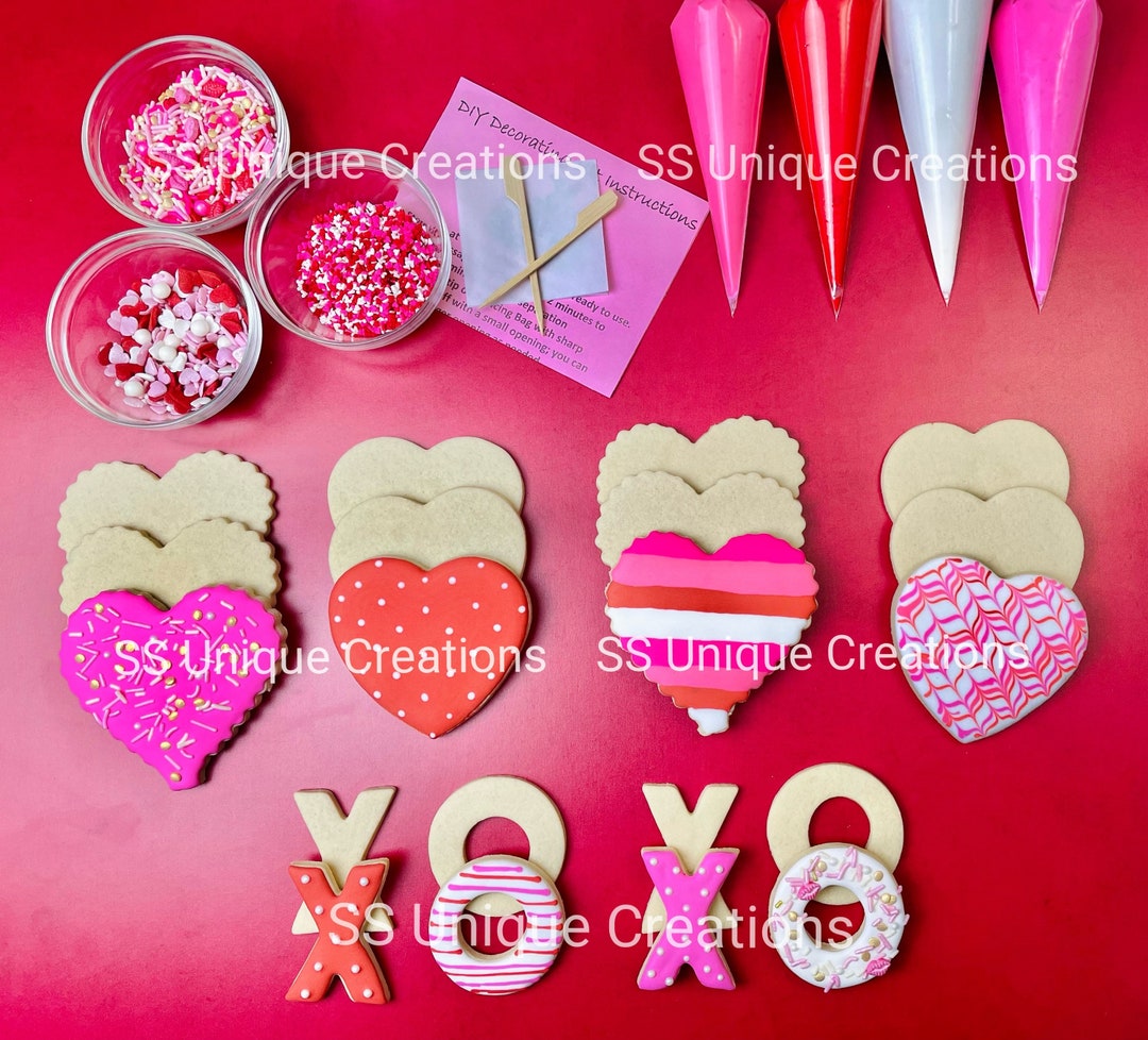 Valentines Cookie Decorating Kit, Heart DIY Cookie Kit, **INCLUDES 24 ...