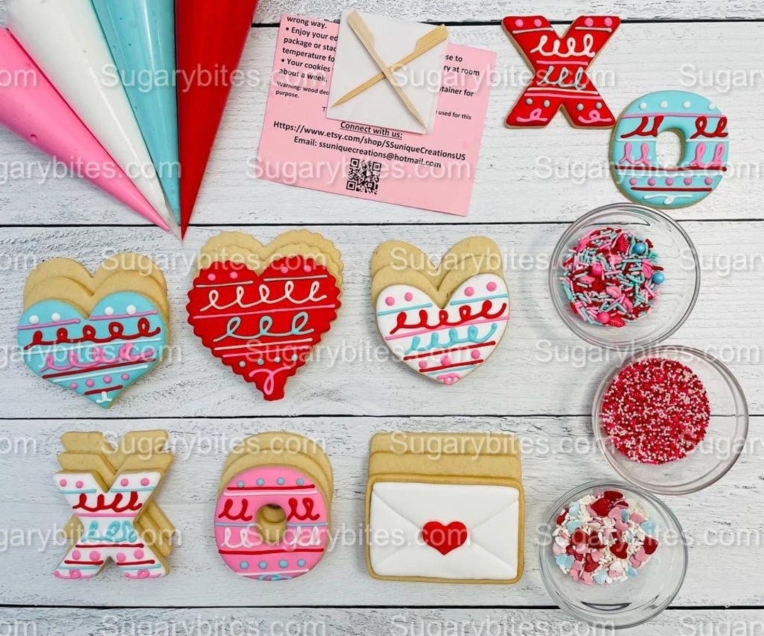 Valentine’s Day Cookie Decorating Kit, Heart DIY Cookie Kit, **INCLUDES ...