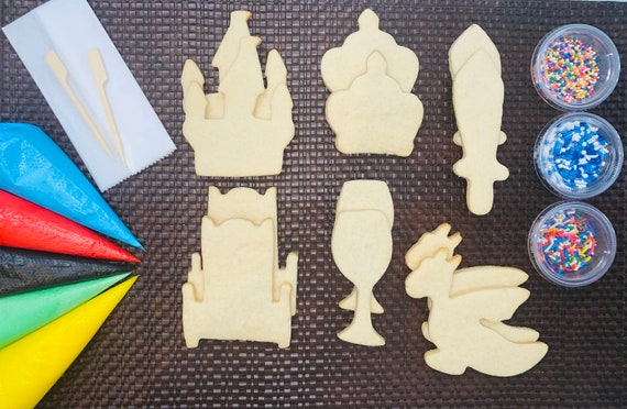 Medieval Cookies INCLUDES 28 ITEMS Cookie DIY Kit Zoom - Etsy