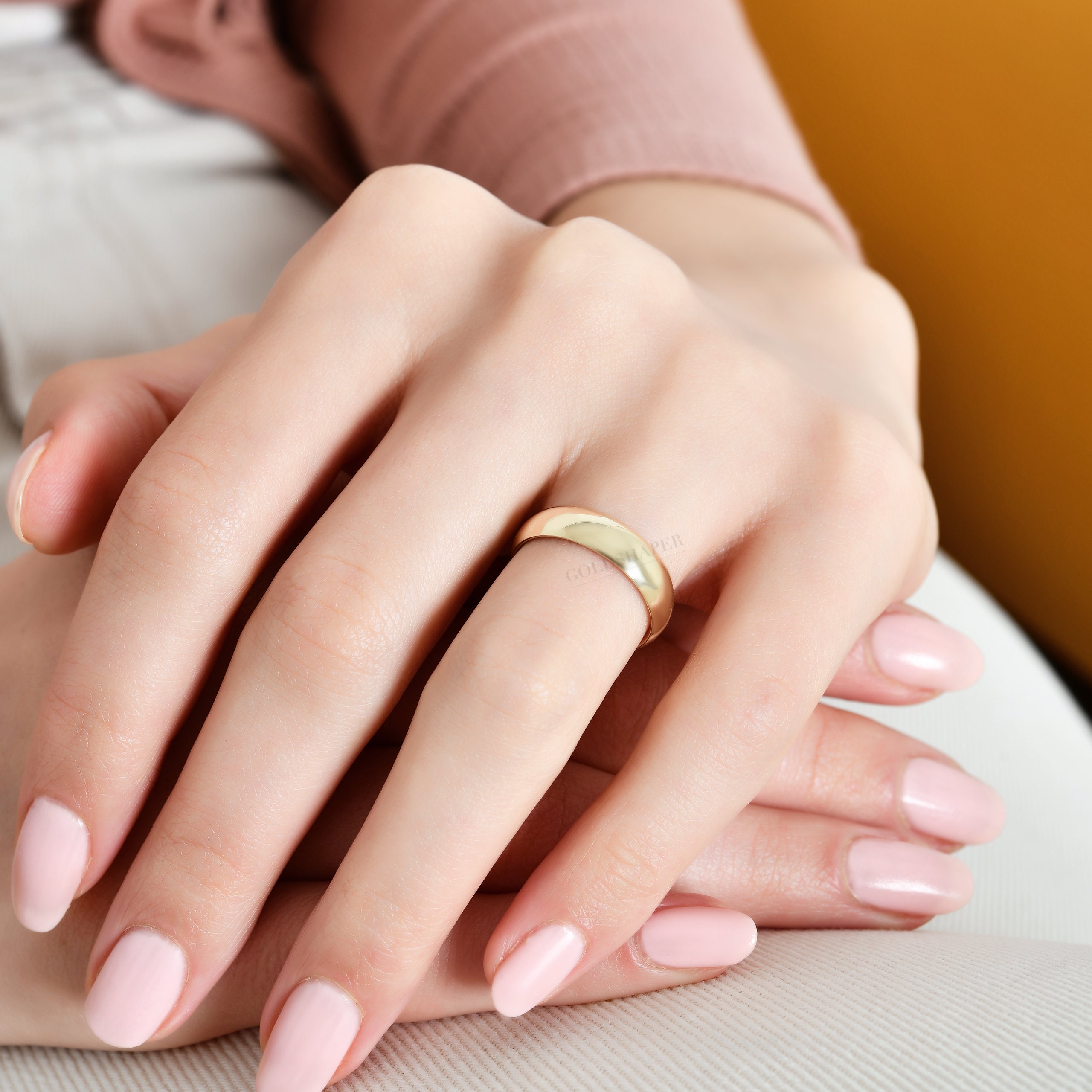 5mm Wedding Band On Hand