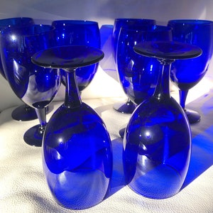 Vintage Cobalt Blue Glass Stemware Set of 4 oversized Wine Glass/ Water ...