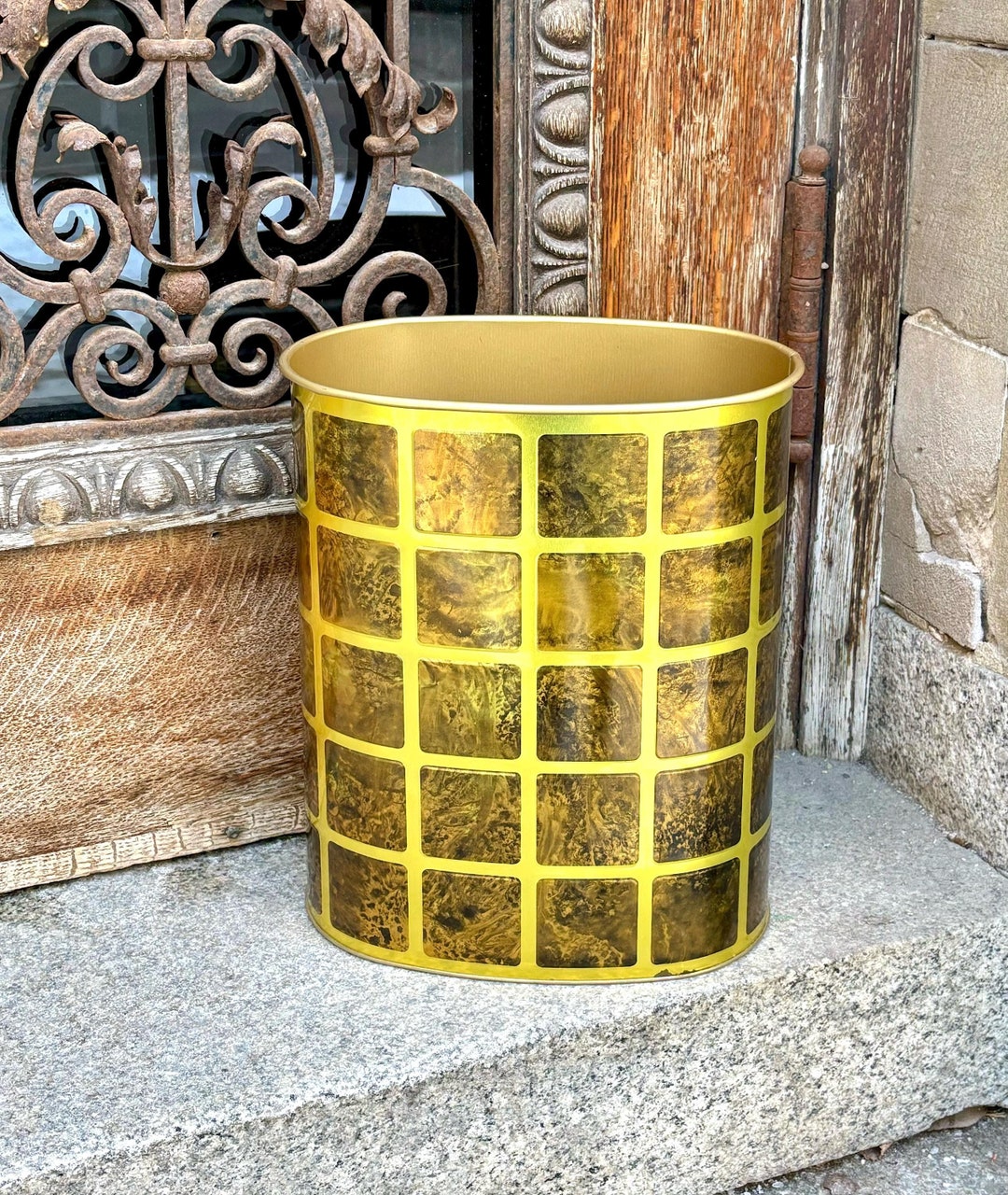 Vintage Mcm JV Reed & C0 Metal Trash Can Bin Waste Basket Black Gold ...