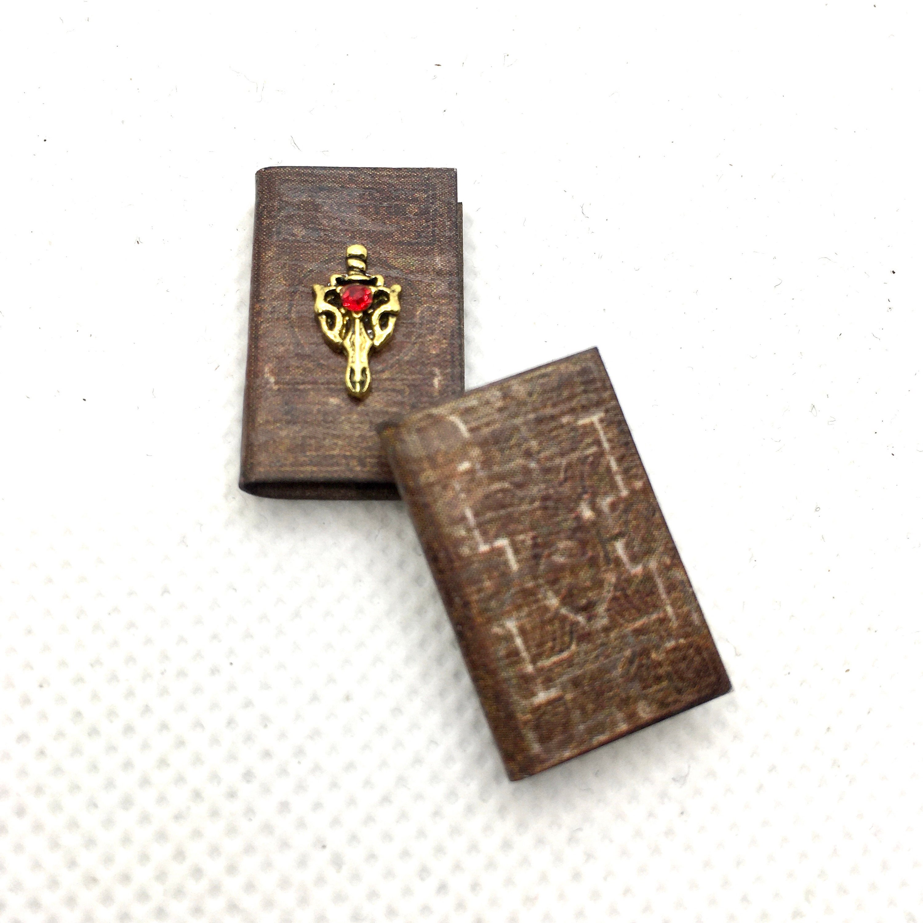 1:12 Scale Grimoire, Miniature Book of Spells, Dollhouse Library ...