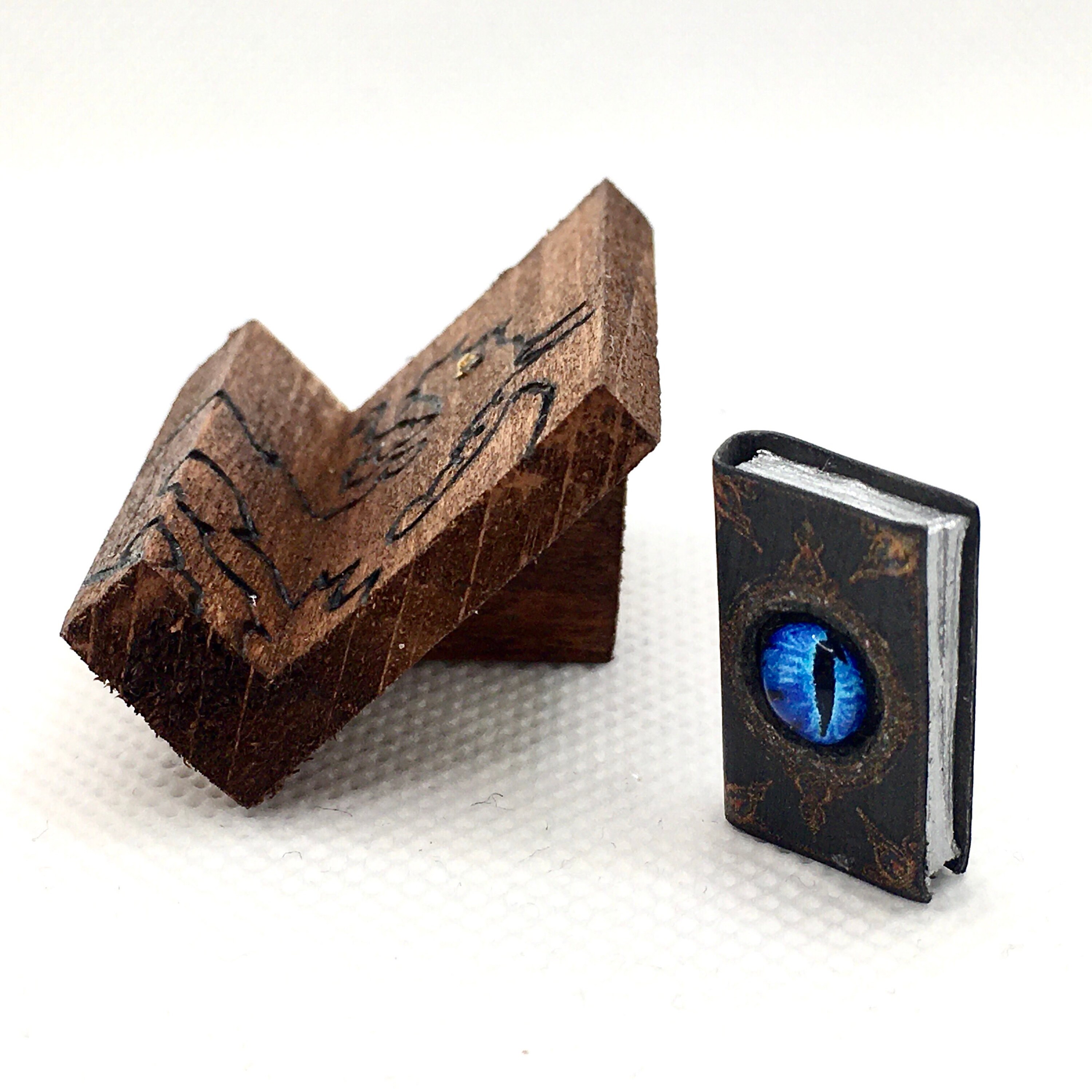 1:12 Scale Set Miniature Dragon Eye Book and Dragon Book | Etsy