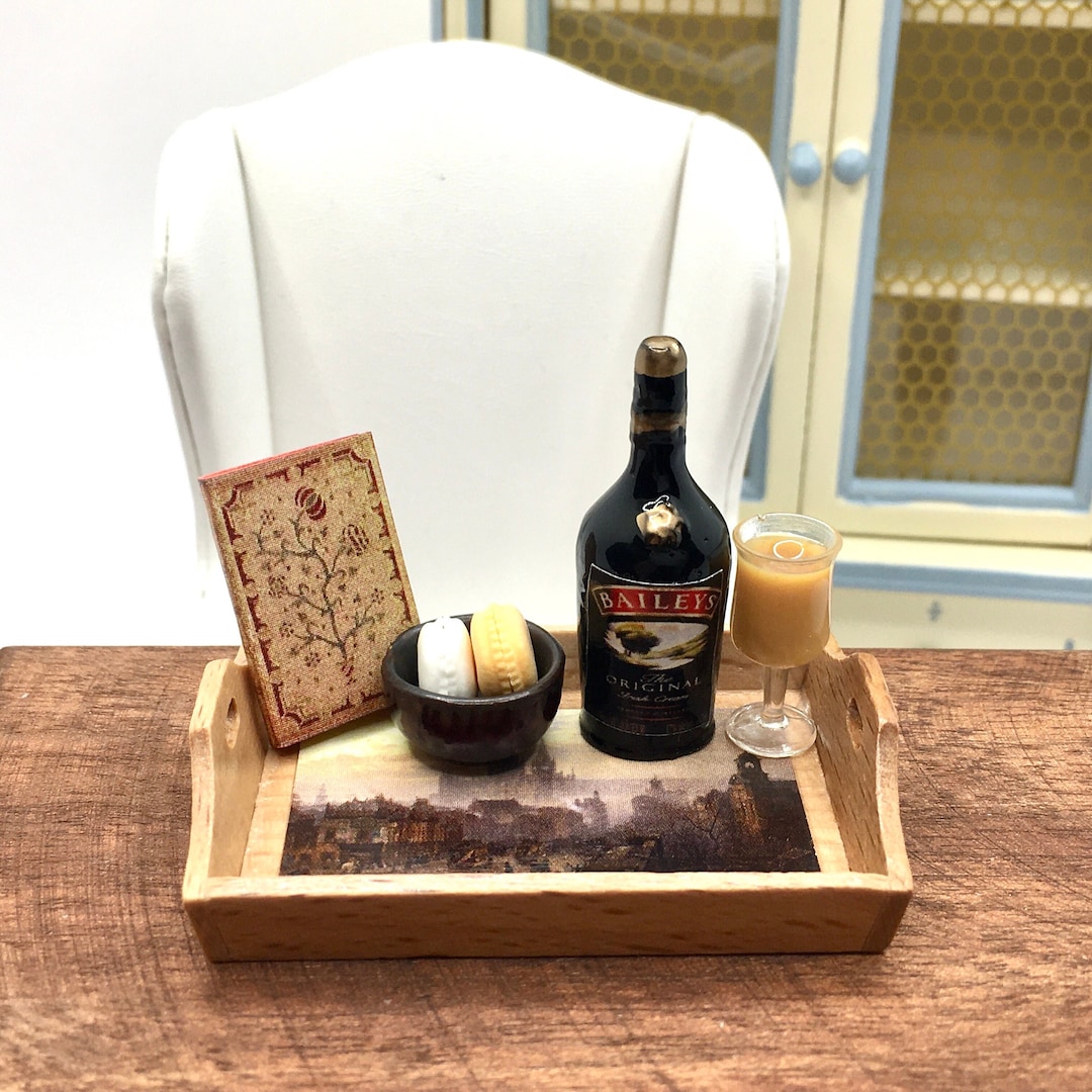 1:12 Scale Wooden Miniature Tablet With London Decor, Cream Liqueur ...