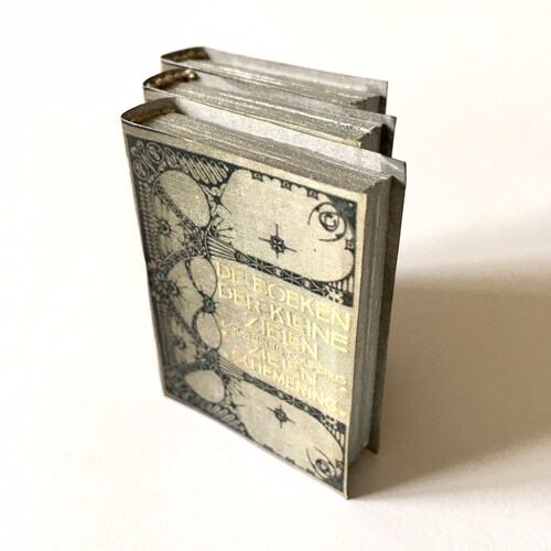 1:12 Scale Antique Style Miniature Book Dollhouse Library - Etsy