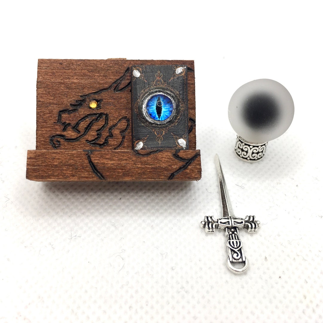 1:12 Scale Set Miniature Dragon Eye Book, Dragon Book Stand, Decorative ...