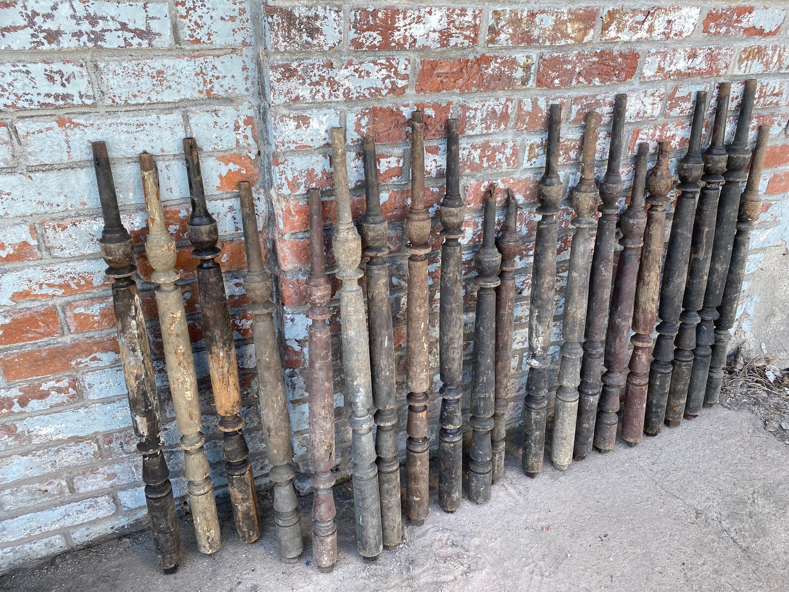 Set of 20 Antique Vintage Wooden Spindles - Etsy