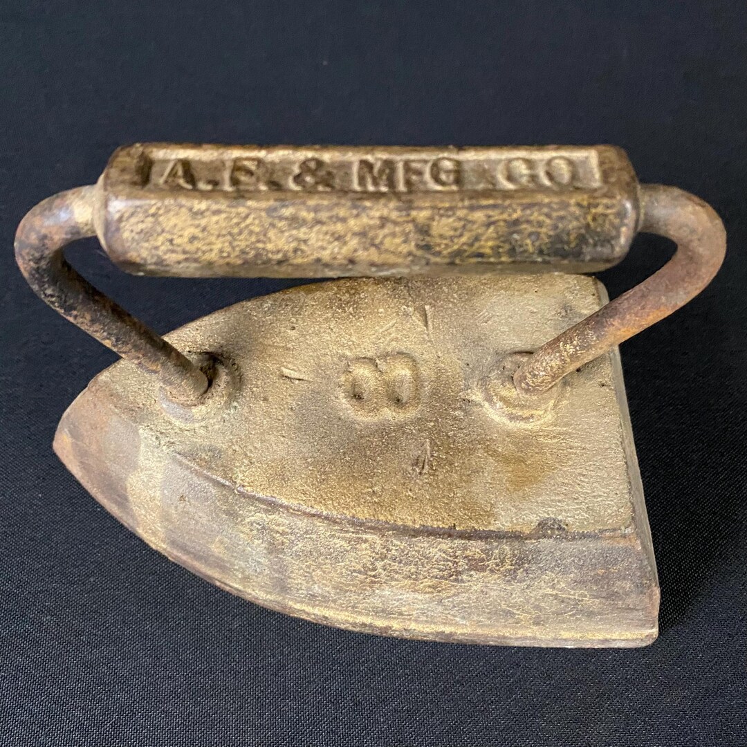 Antique Salvage Cast Iron Sad Iron Clothes Iron, A. F. & MFG Marked on ...