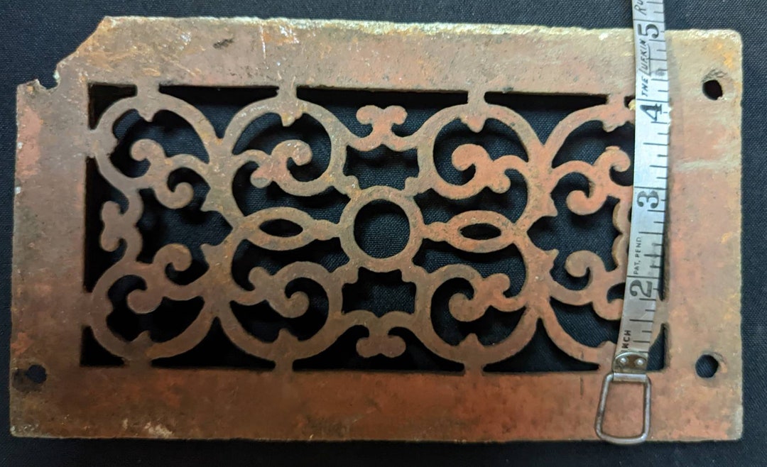 Vintage Architectural Salvage Vent, Made of Cast Iron With a Elegant ...