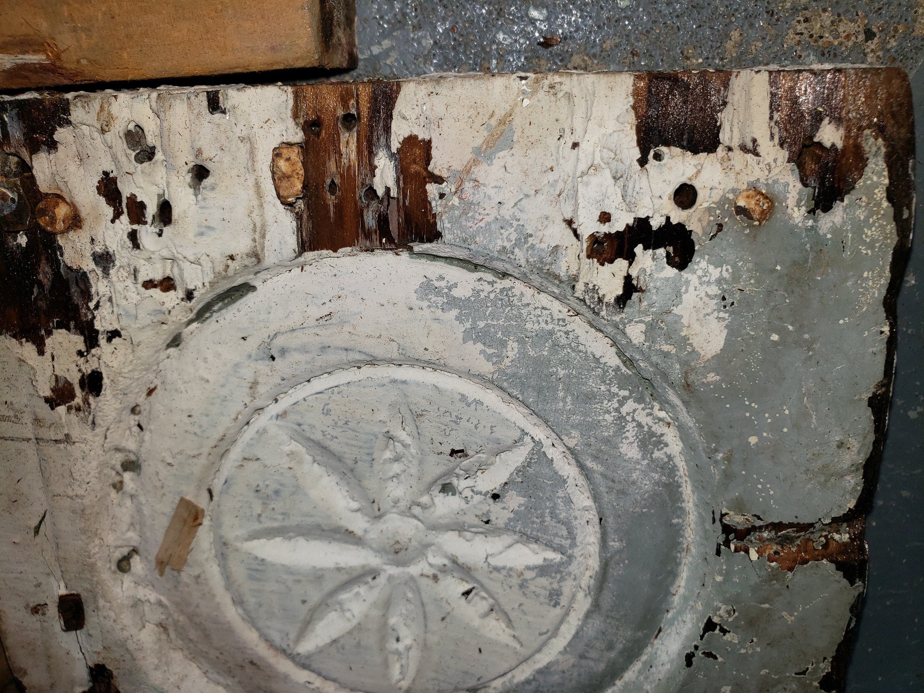 3 Flower hand carved plinth blocks with matching flower from | Etsy