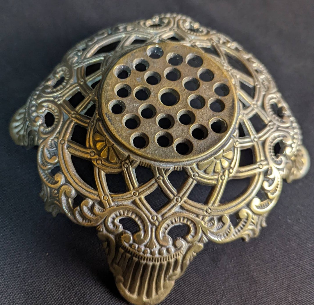 Cast Iron Oil Lamp Base - Etsy