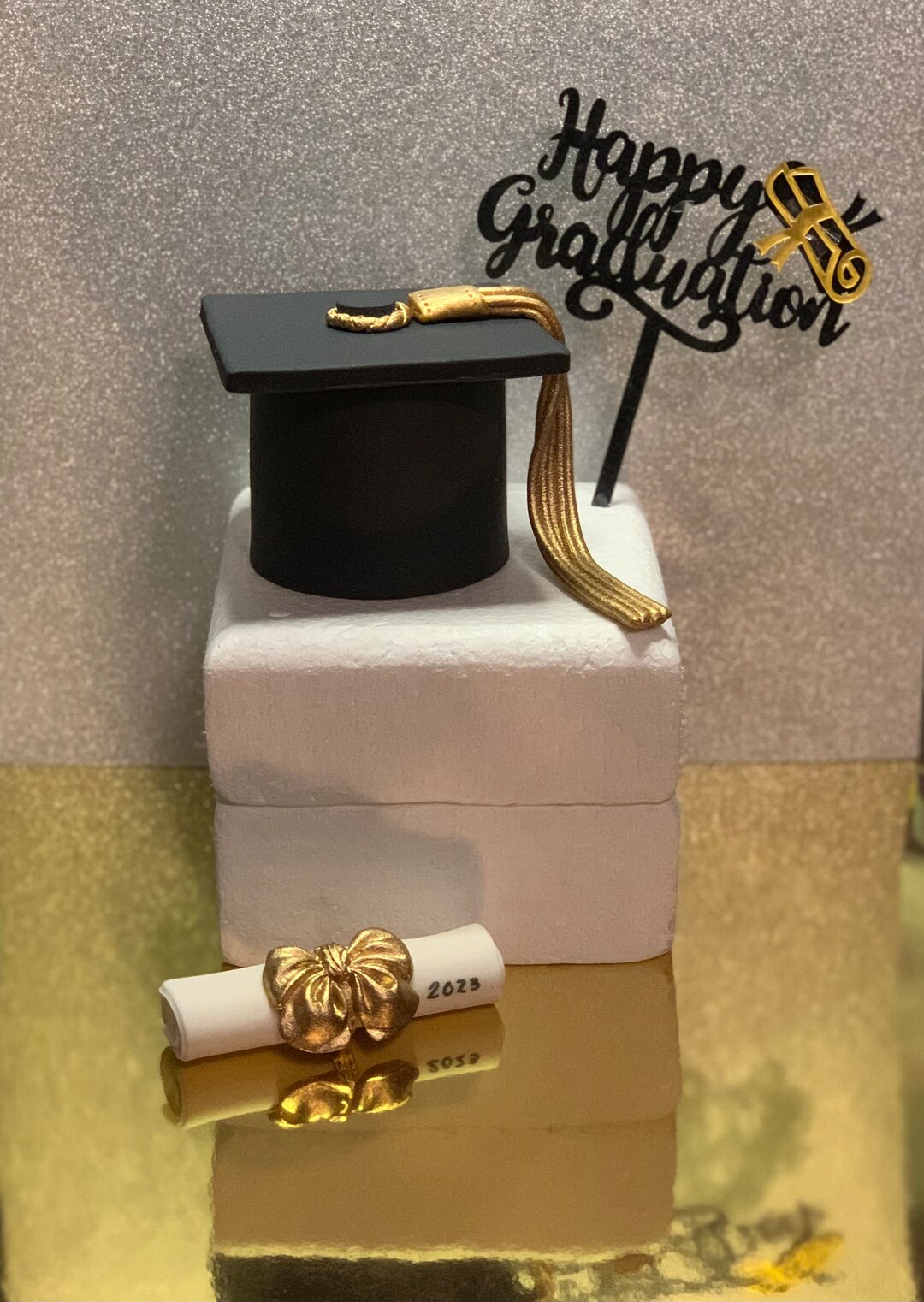 Graduation Fondant Cake Decorations, Cap and Gown, Celebration ...