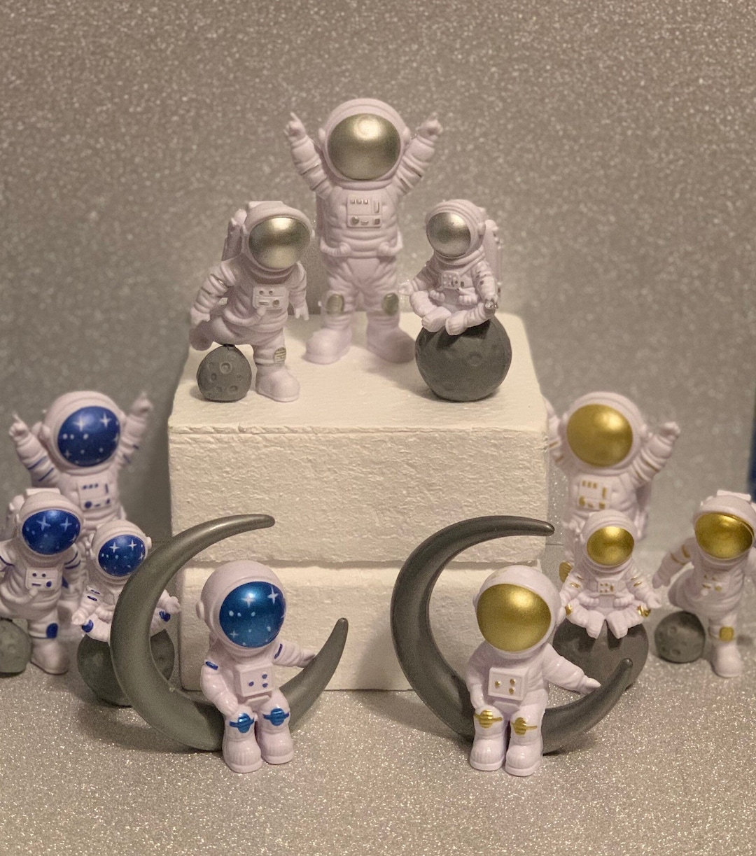 Astronaut Cake Topper Set Three Pieces Spaceman, Planets, Astronaut ...