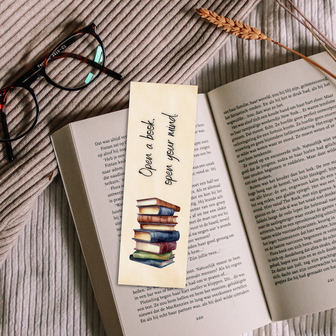 Stacked Books Printable Bookmarks Set of 5 Bookmarks for Booklovers ...