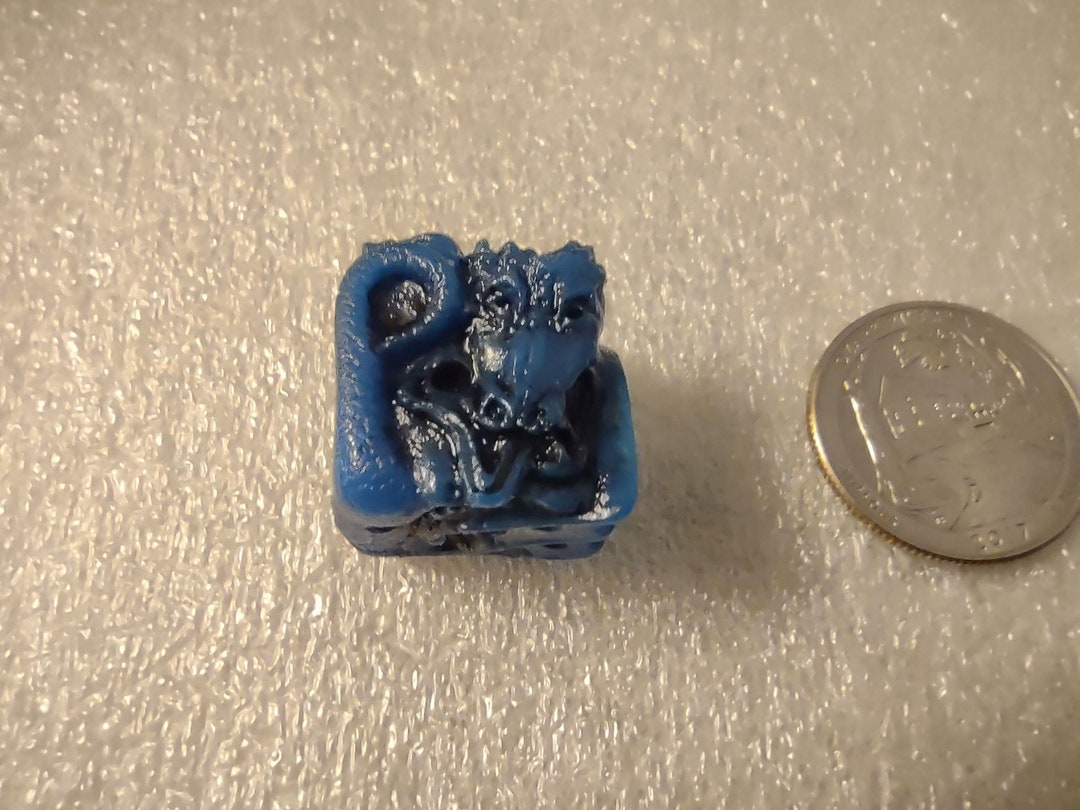 Wonderful Dark Blue Dragon Six-sided Die Dragon Dice Are Created ...