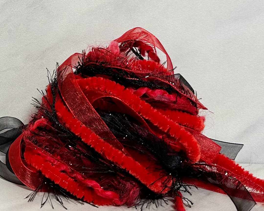 Fiber Bundle CARDINAL RED Art Yarn Bundle Red Black Fibers 9 X 2 Yards ...