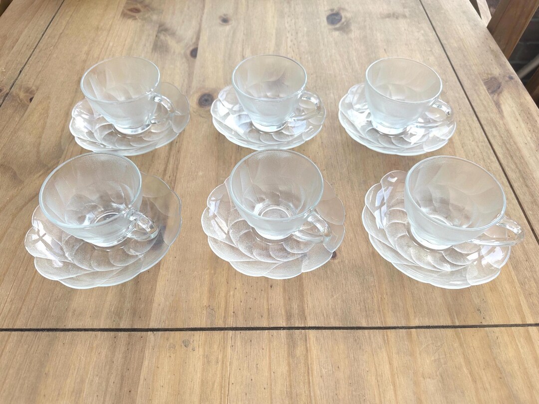 Set of 6 Vintage Arcoroc 1970s Frosted Fleur Glass Cups and Saucers - Etsy