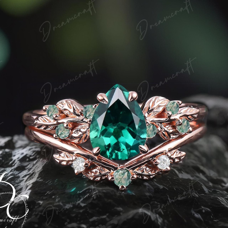 Pearl Emerald Cluster Ring - Etsy