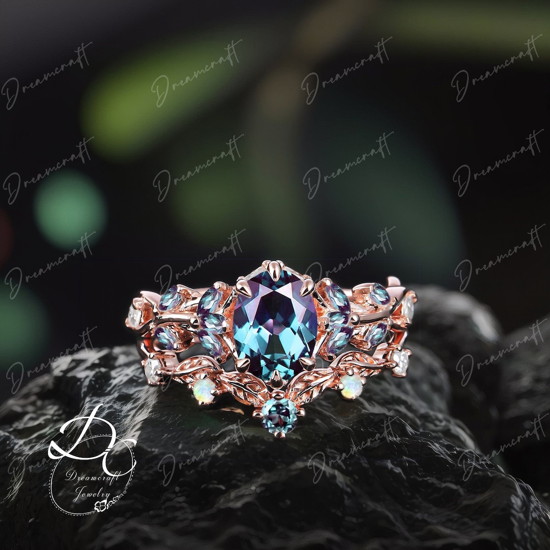 Vintage Oval Cut Alexandrite Engagement Ring Sets Nature Inspired ...