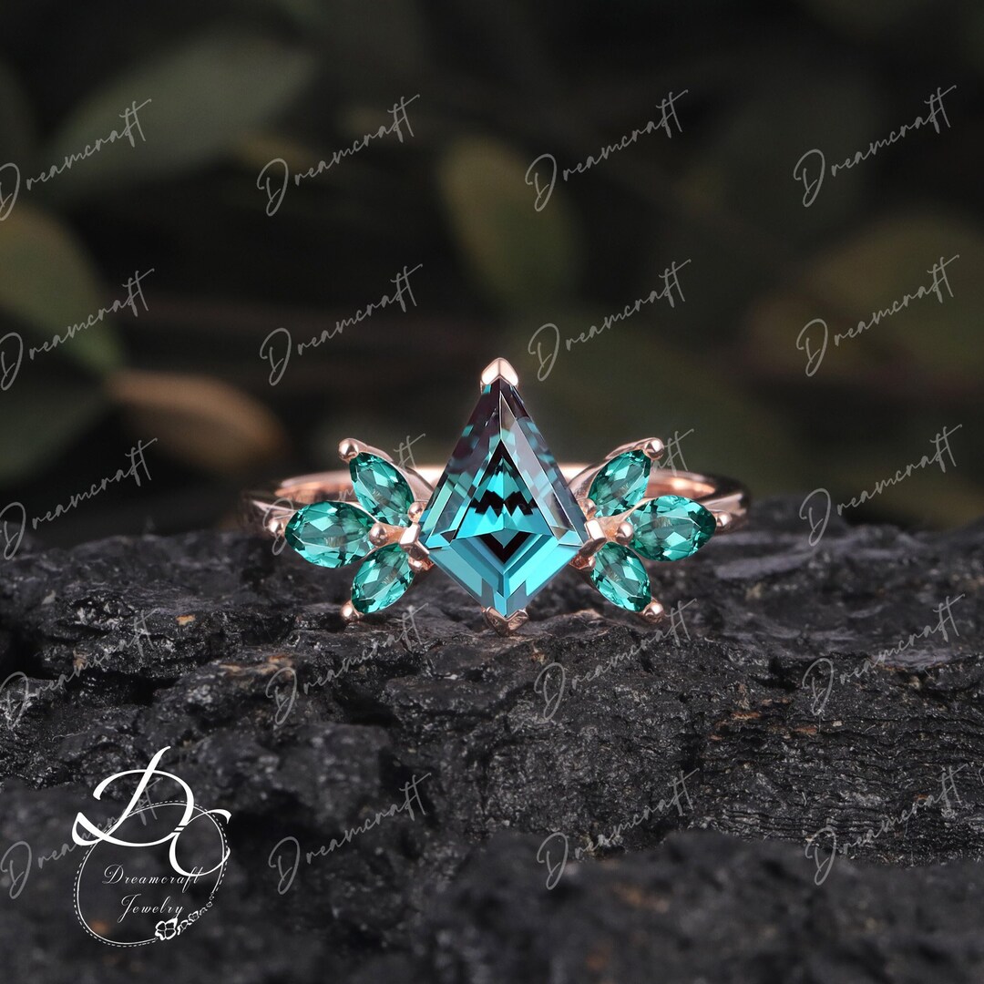 Kite Cut Alexandrite Engagement Ring Unique Rose Gold Cluster ...