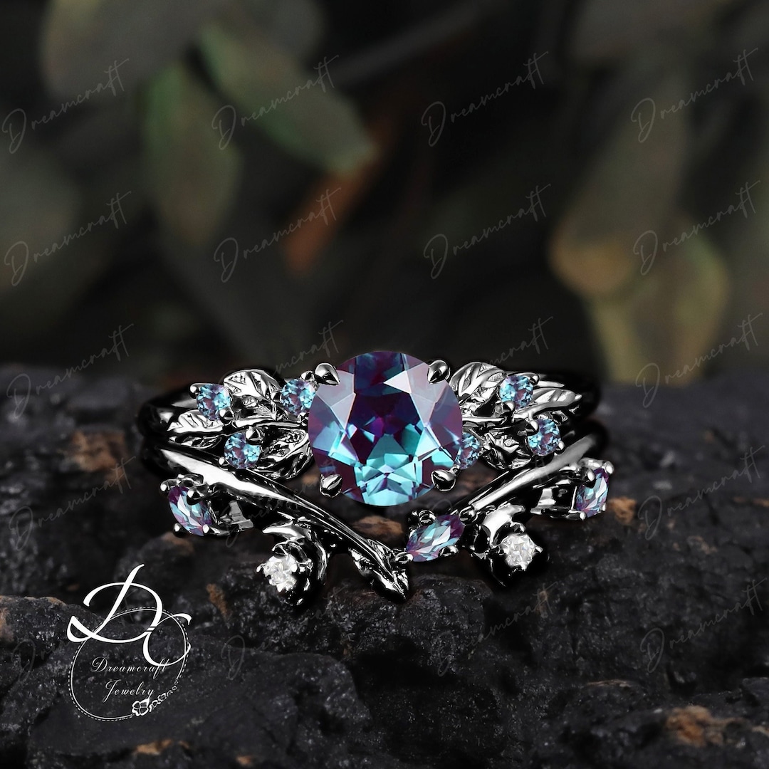 Gothic Black Gold Alexandrite Engagement Ring Sets Nature Inspired ...