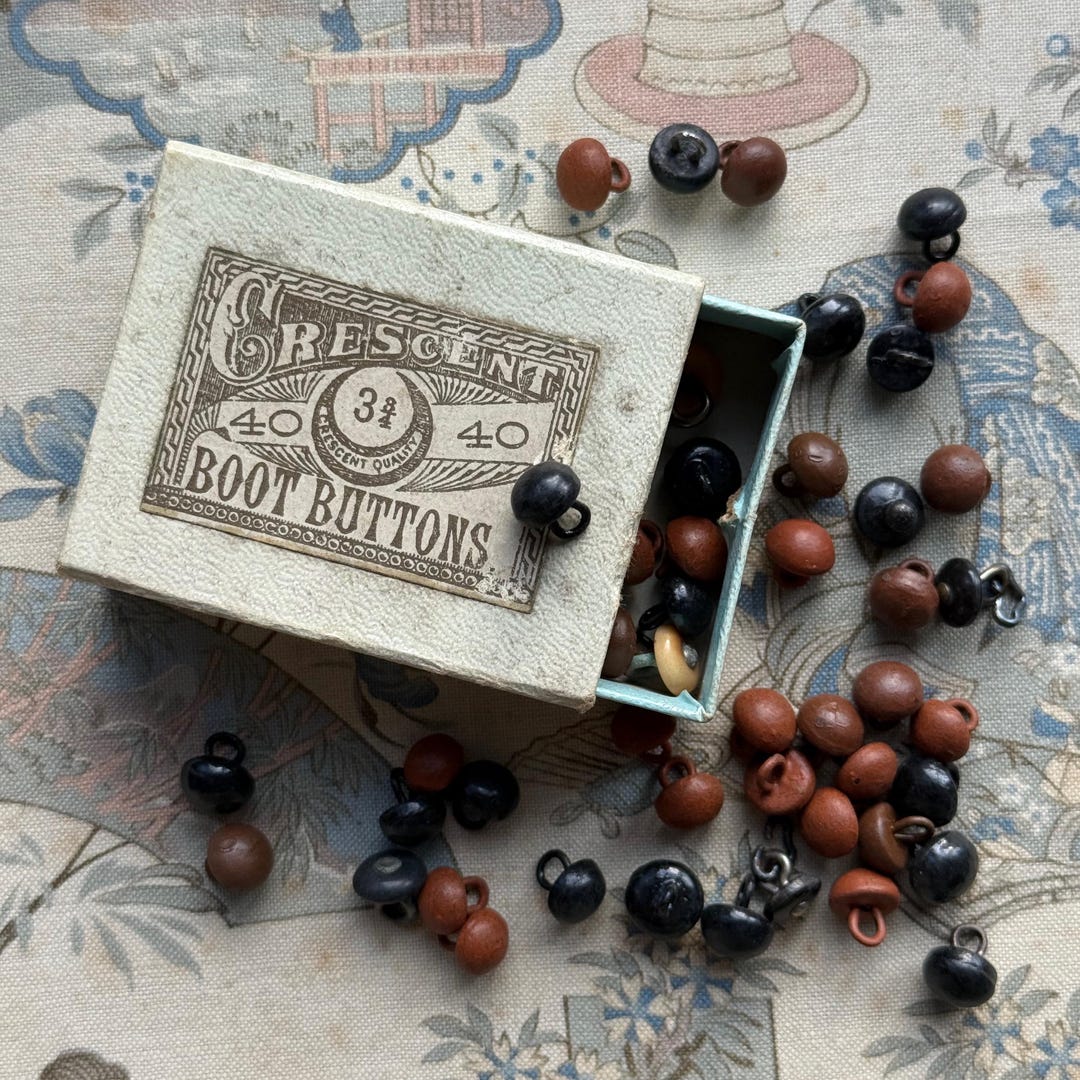 Antique Victorian Boot Button Box With Tiny Buttons Suitable for ...