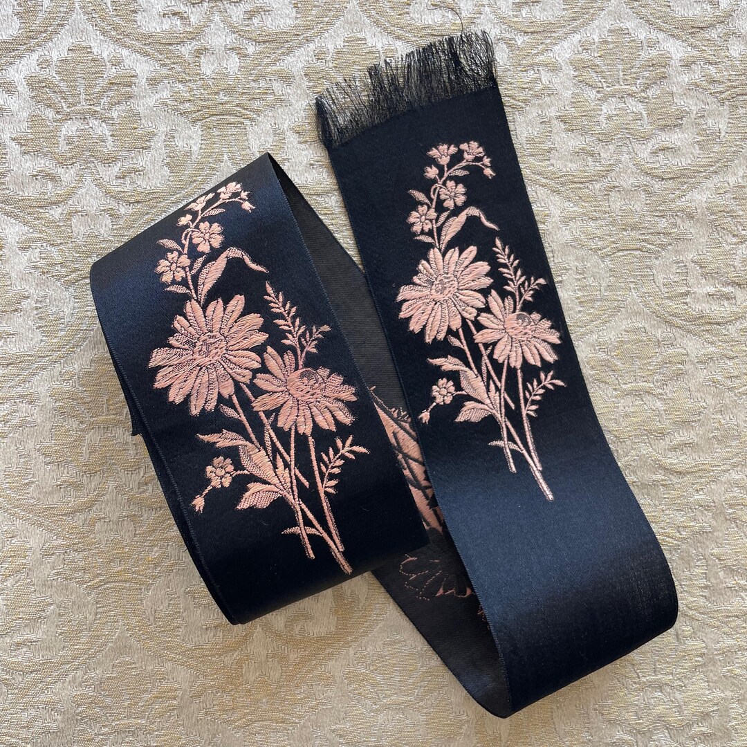 Antique Victorian Ribbon Length, Beautiful Peach Florals and Foliage on ...