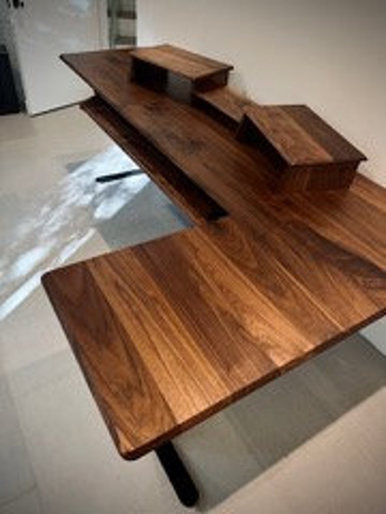 Sit-stand L-shaped Studio Corner Desk | 3-leg Imovr Base | Recording ...