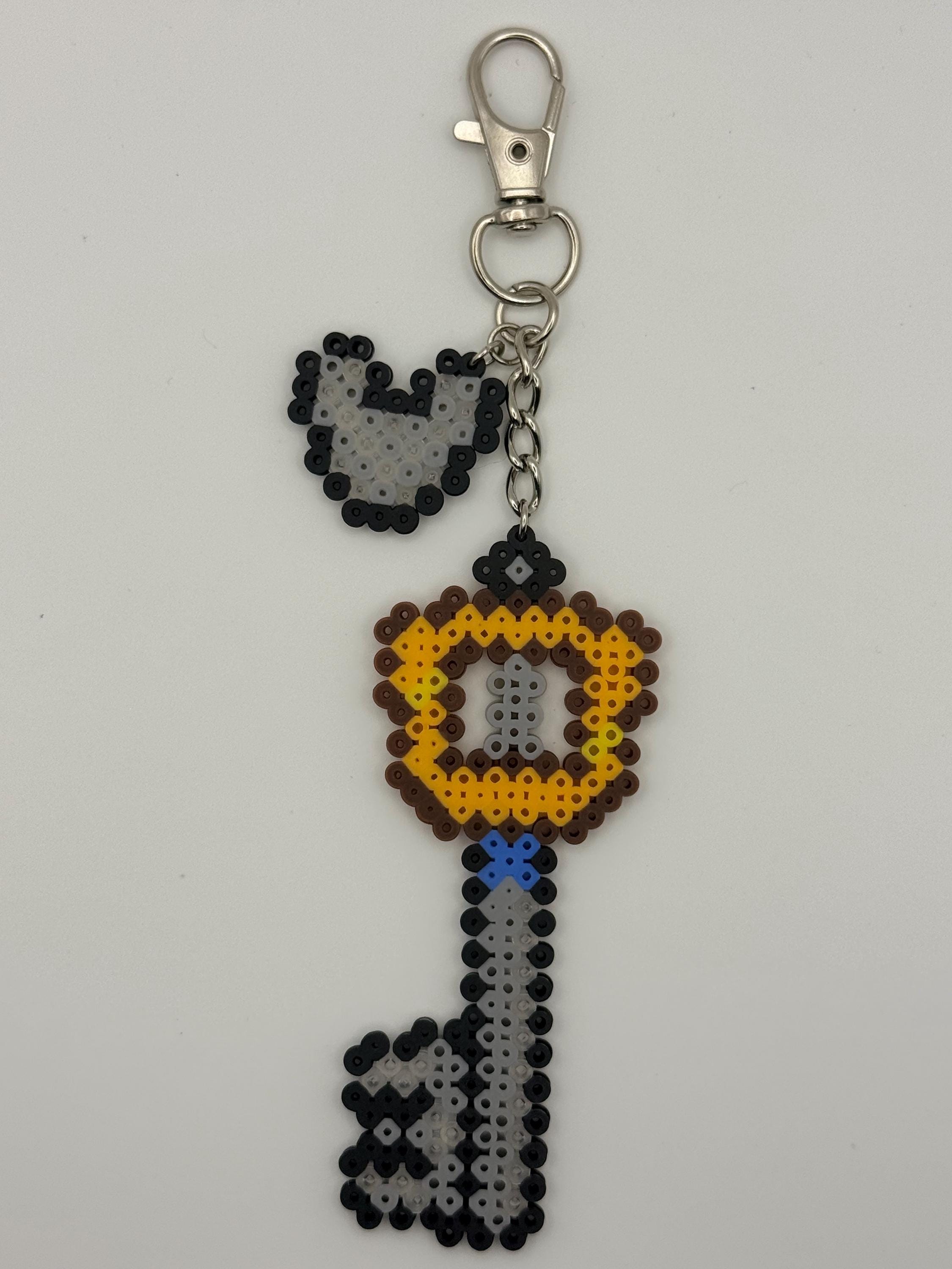 Customizable Perler Bead Pixel Art Keychains | Anime | FNAF | Video ...