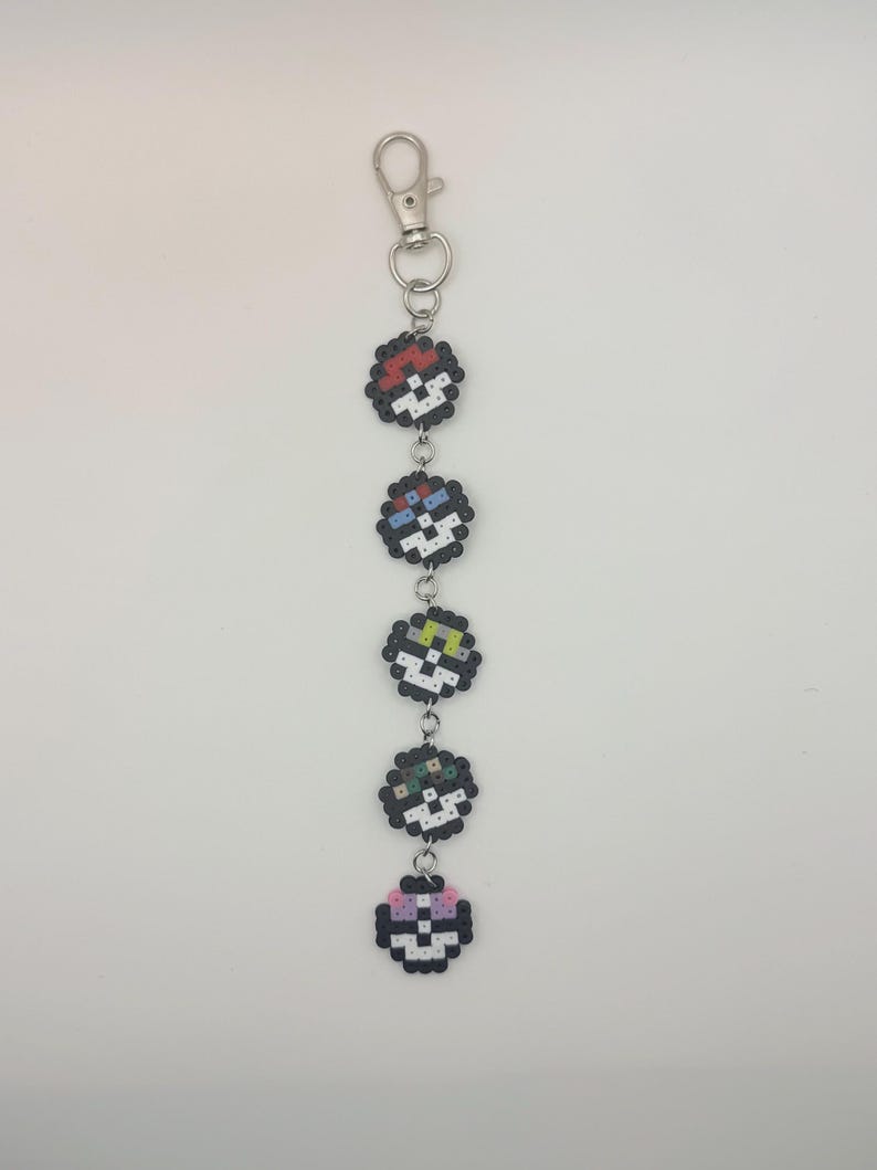 Customizable Perler Bead Pixel Art Keychains | Anime | FNAF | Video ...