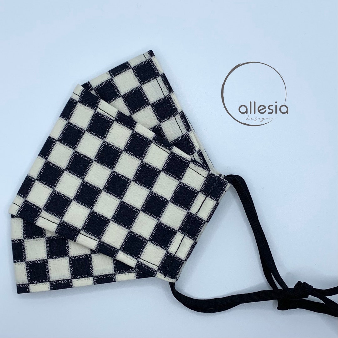 Black Checkered Print | 3D Face Mask | 3 Layers of High Quality 100% ...