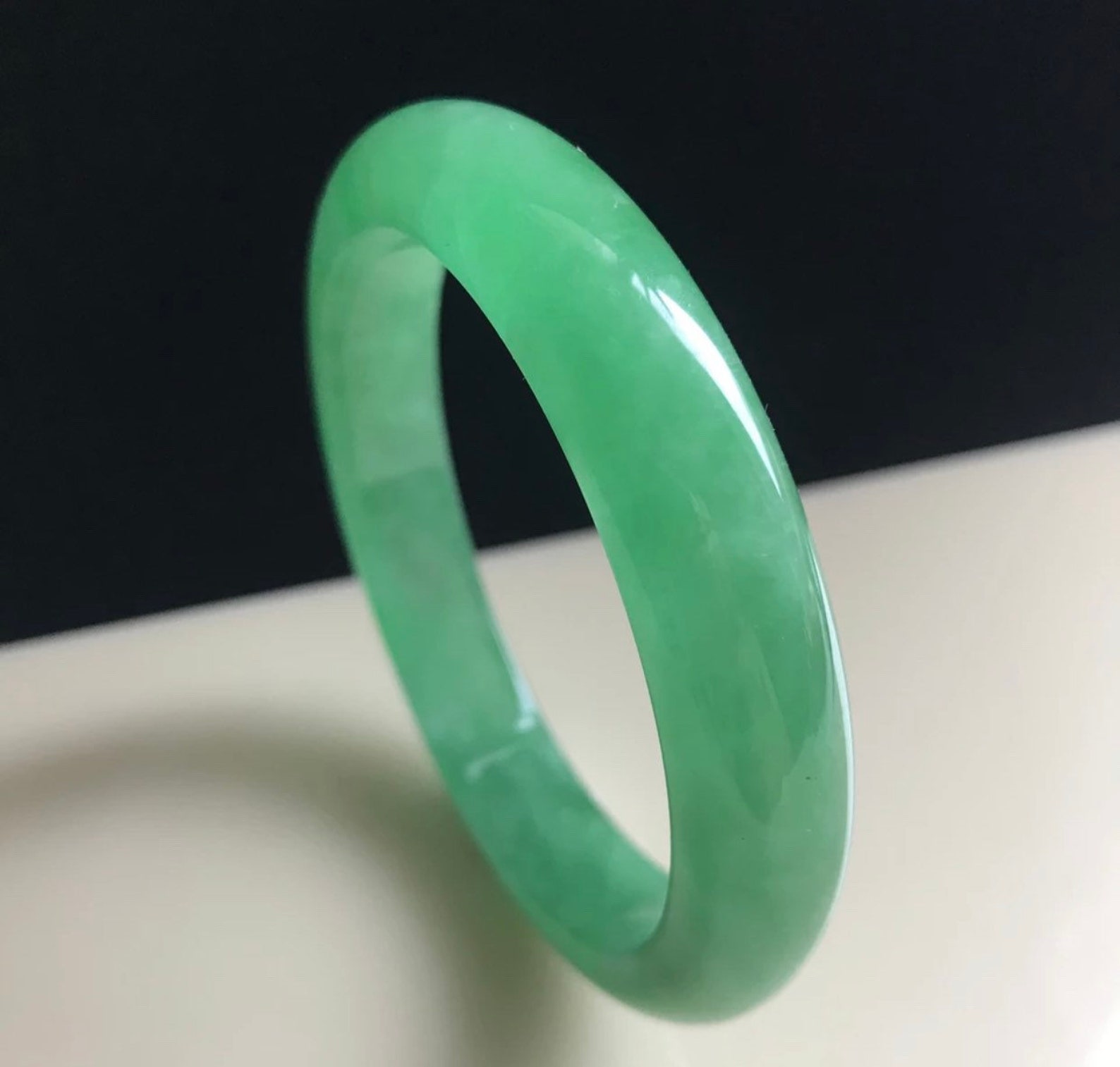 VINTAGE Jade Bangle Bracelets From Burma Xs/small/med/large - Etsy