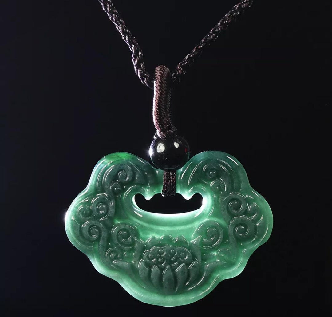 VINTAGE Jadeite Green Jade Pendant Hand Carved Lotus Flower W/ Threaded ...