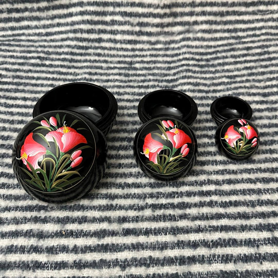 Vintage Black Lacquer Wood Nesting Boxes Set of 3 Hand Painted Floral ...
