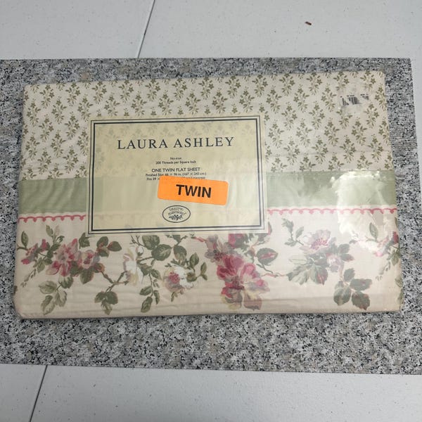 Laura Ashley Vintage - Etsy