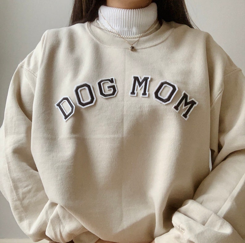 Dog Mom Sweatshirt | Dog Mom Crewneck | Dog Mama Sweatshirt | Vintage ...