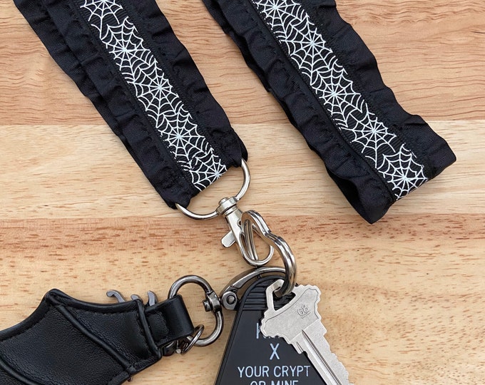 Black Spiderweb Lanyard / Key Chain Halloween Spooky Season - Etsy