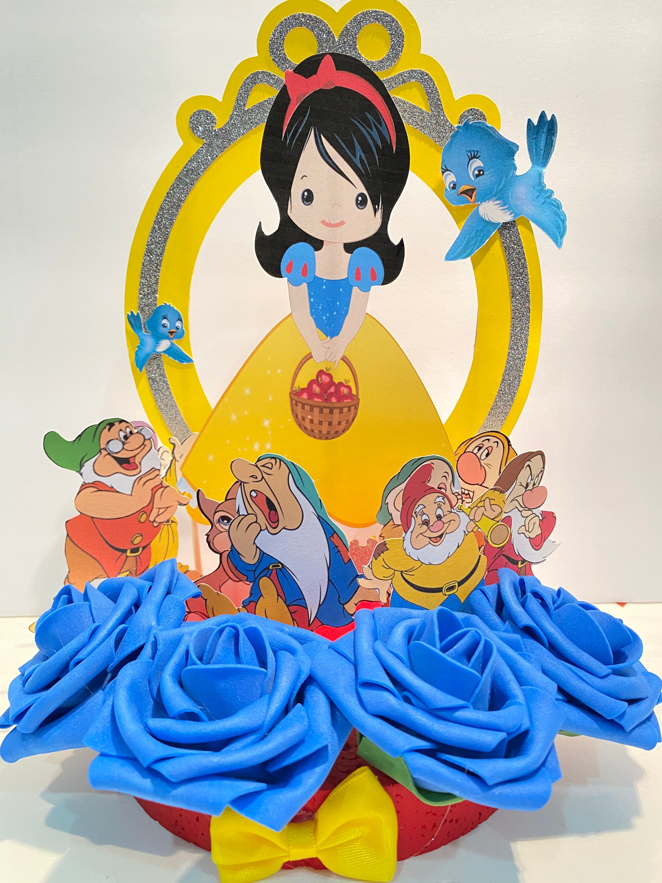Snow White and the 7 Dwarfs Centerpiece Snow White and the 7 - Etsy