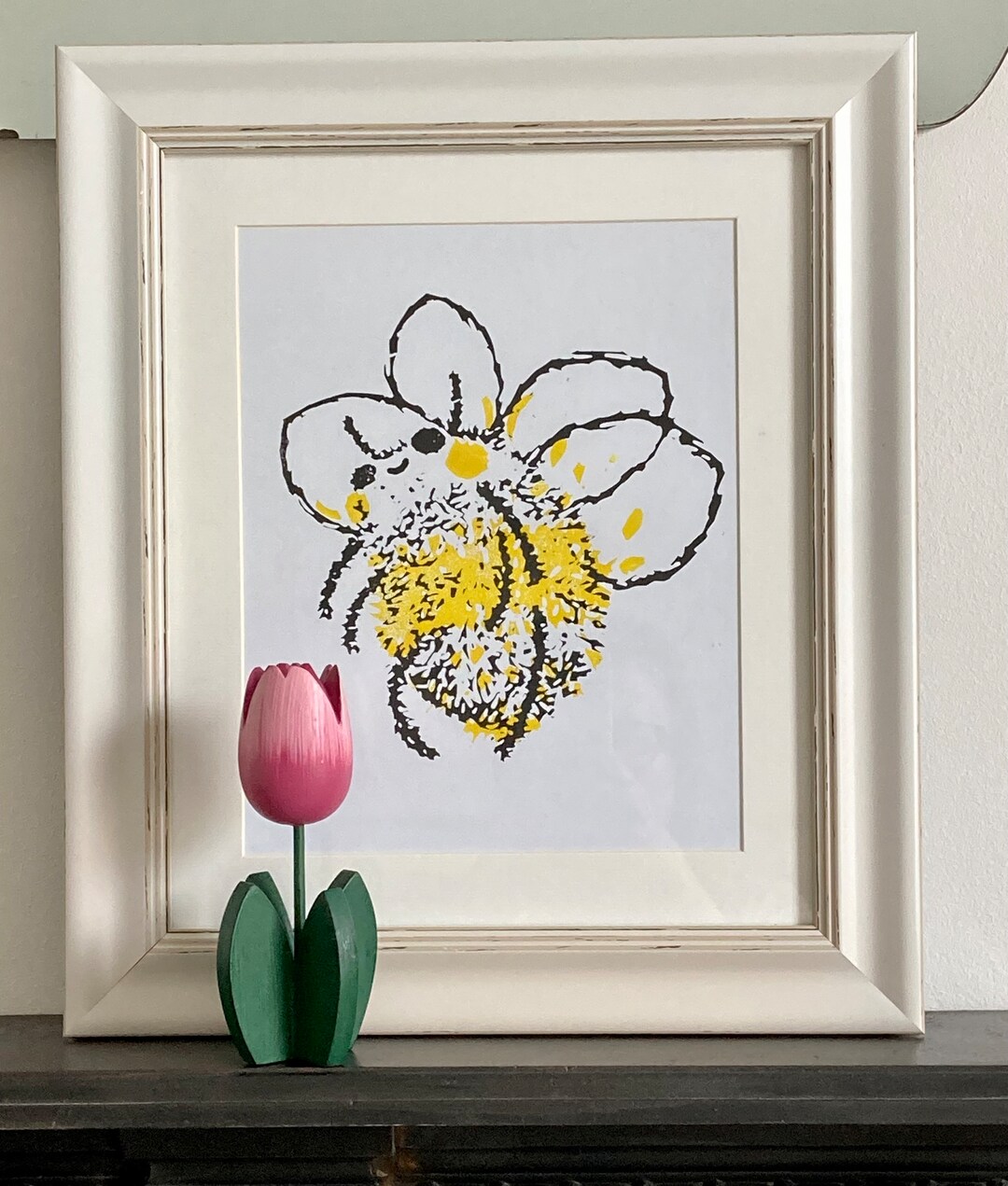 Bee A4 Linocut Print Unframed - Etsy