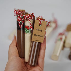 Personalized Hot Cocoa Favors: Christmas Hot Chocolate Stocking Fillers ...
