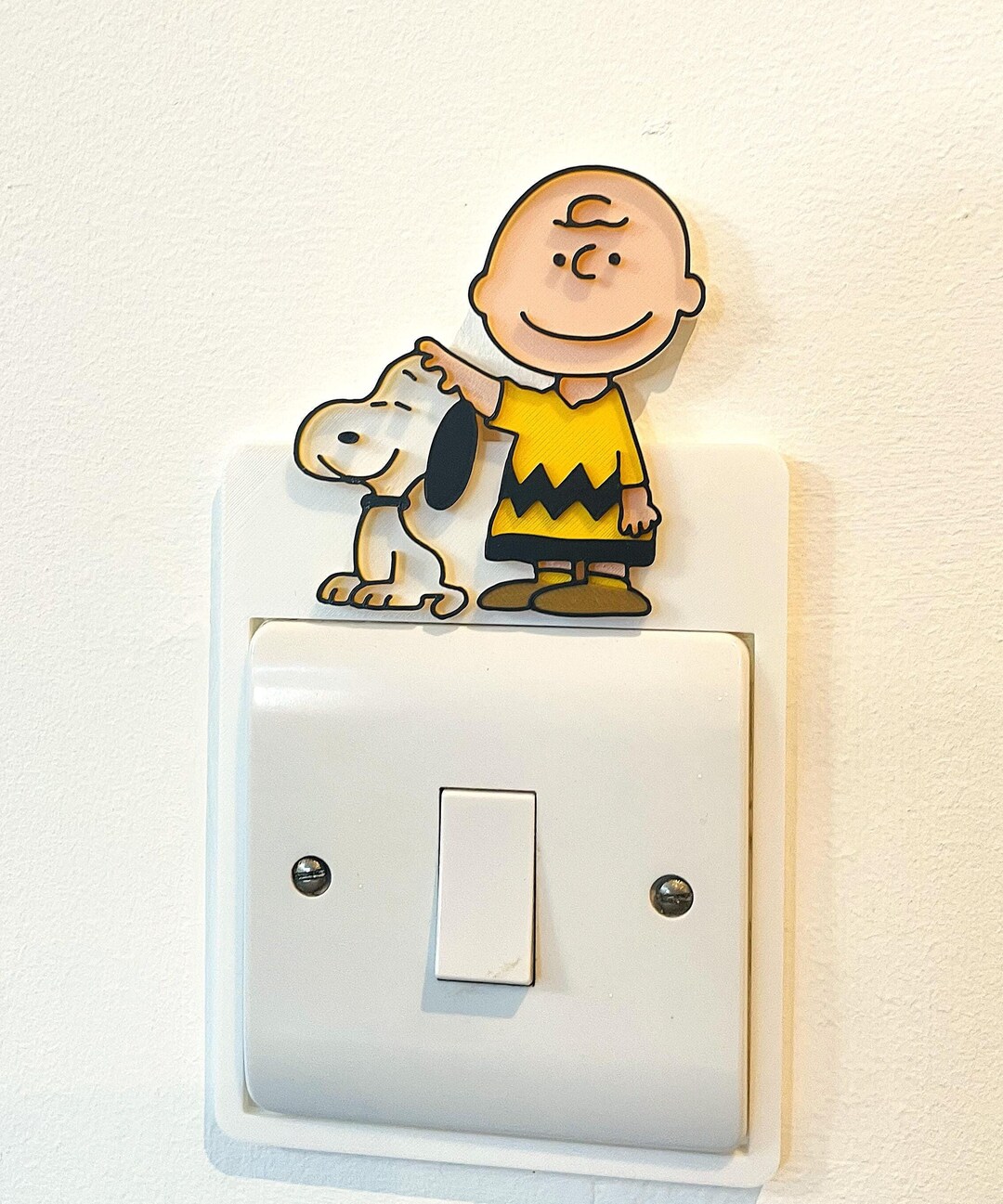 Snoopy and Charlie Brown Peanuts Light Switch Surround Snoopy Charlie ...