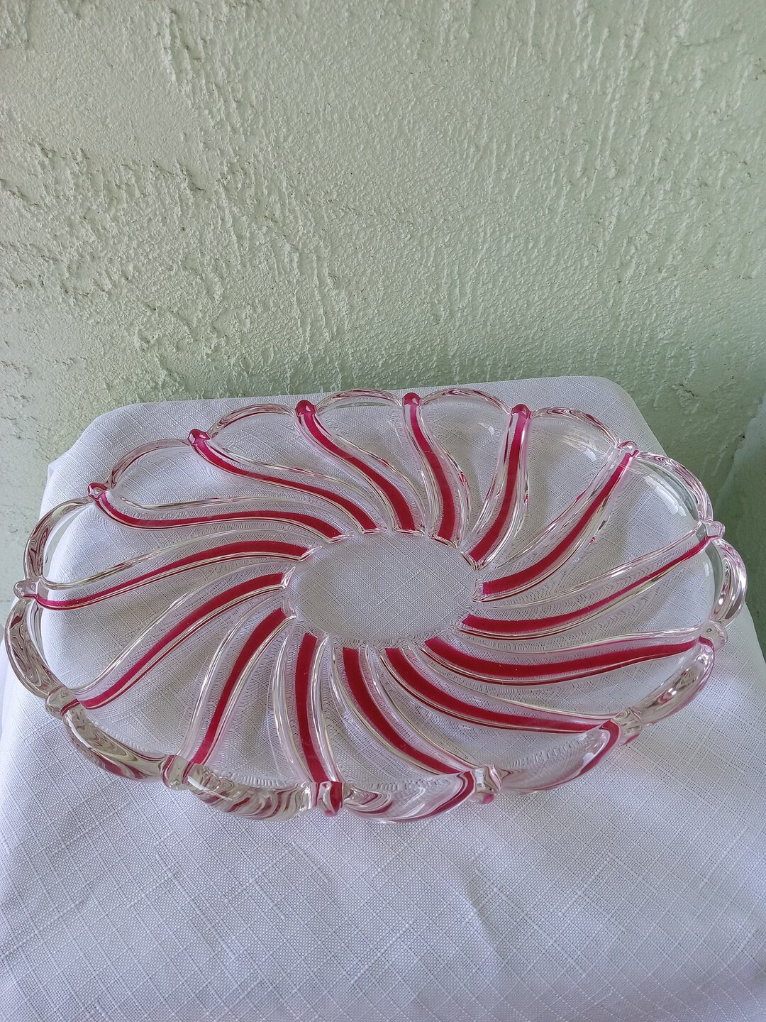 Vintage Peppermint Swirl Plate-mikasa Crystal - Etsy