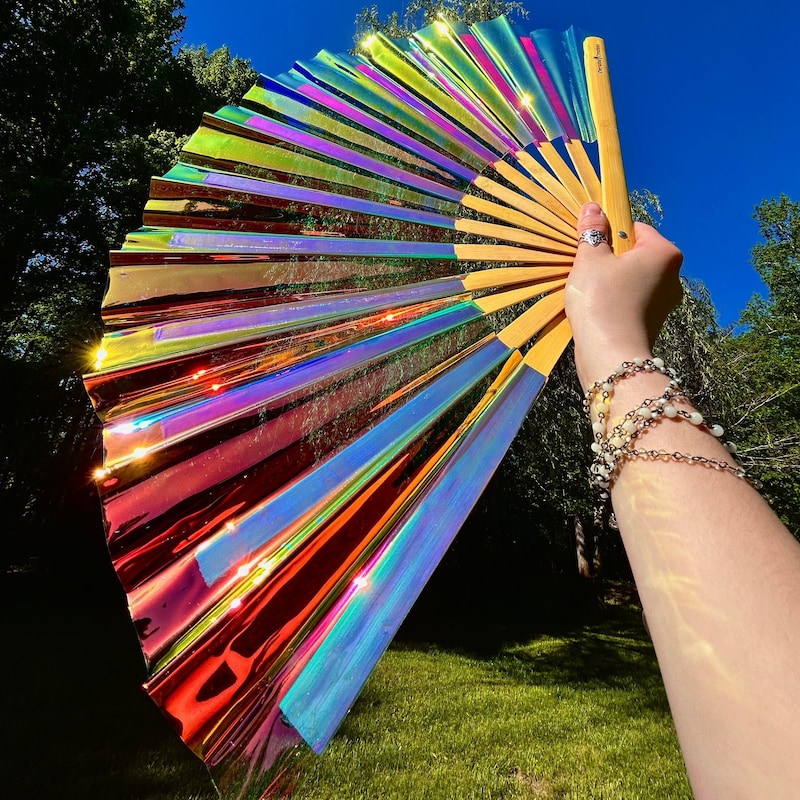 Clack Fan Iridescent - Etsy