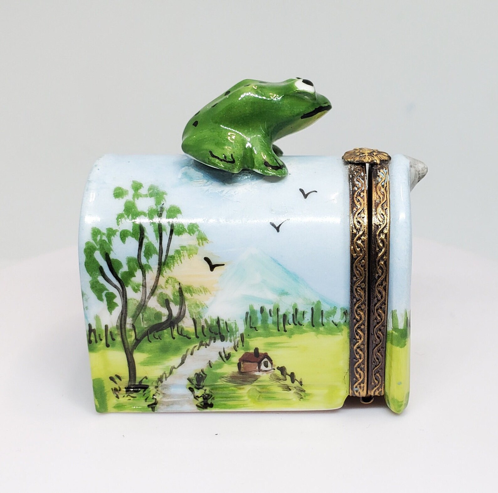 Frog on Mailbox Limoges Box rochard | Etsy