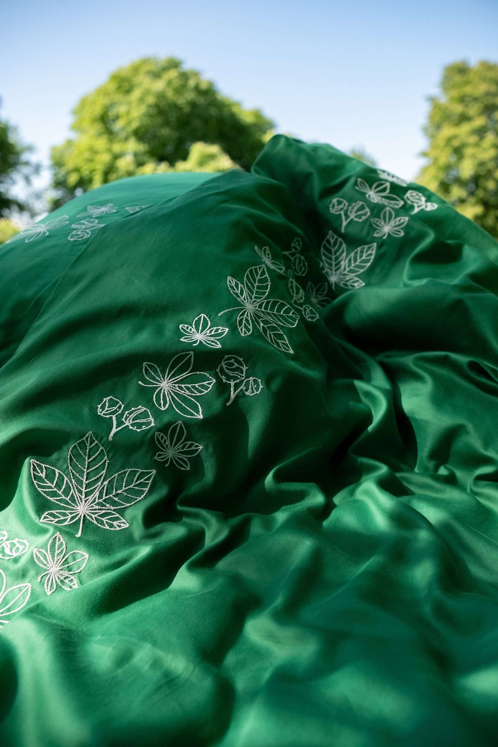 Green Duvet Cover With Chestnuts Embroidery, Natural 100% Cotton Sateen ...
