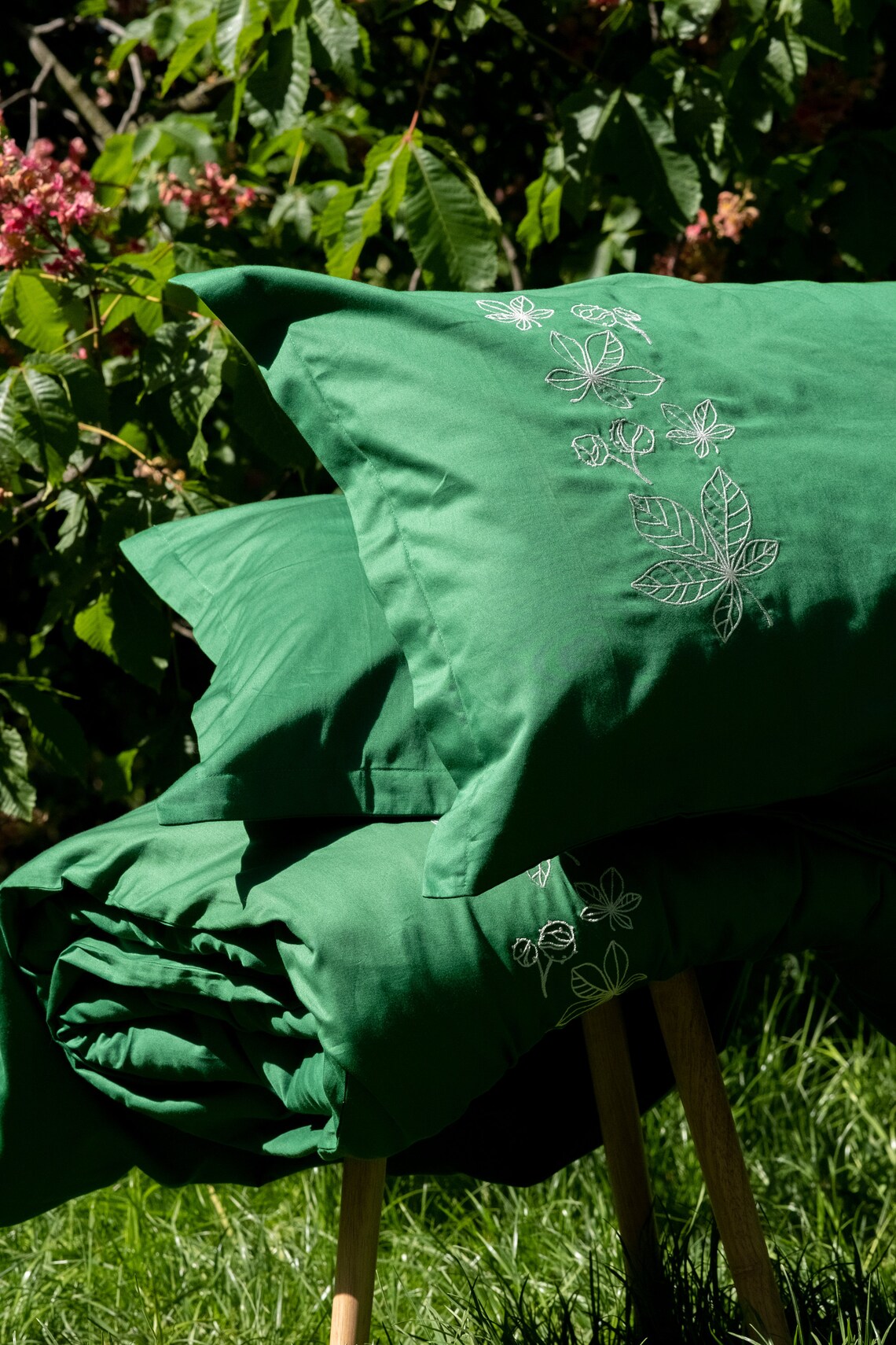 Green Duvet Cover With Chestnuts Embroidery, Natural 100% Cotton Sateen ...