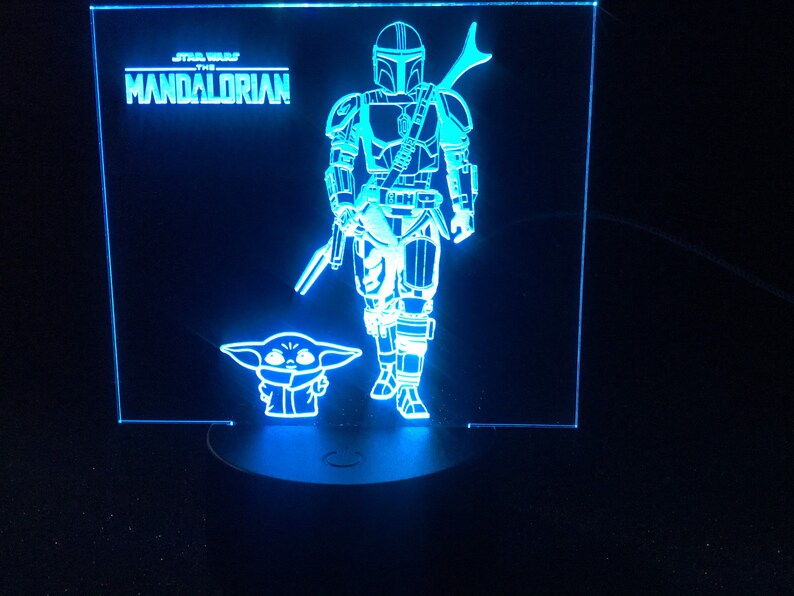 The Mandalorian and Grogu LED Lamp - Etsy
